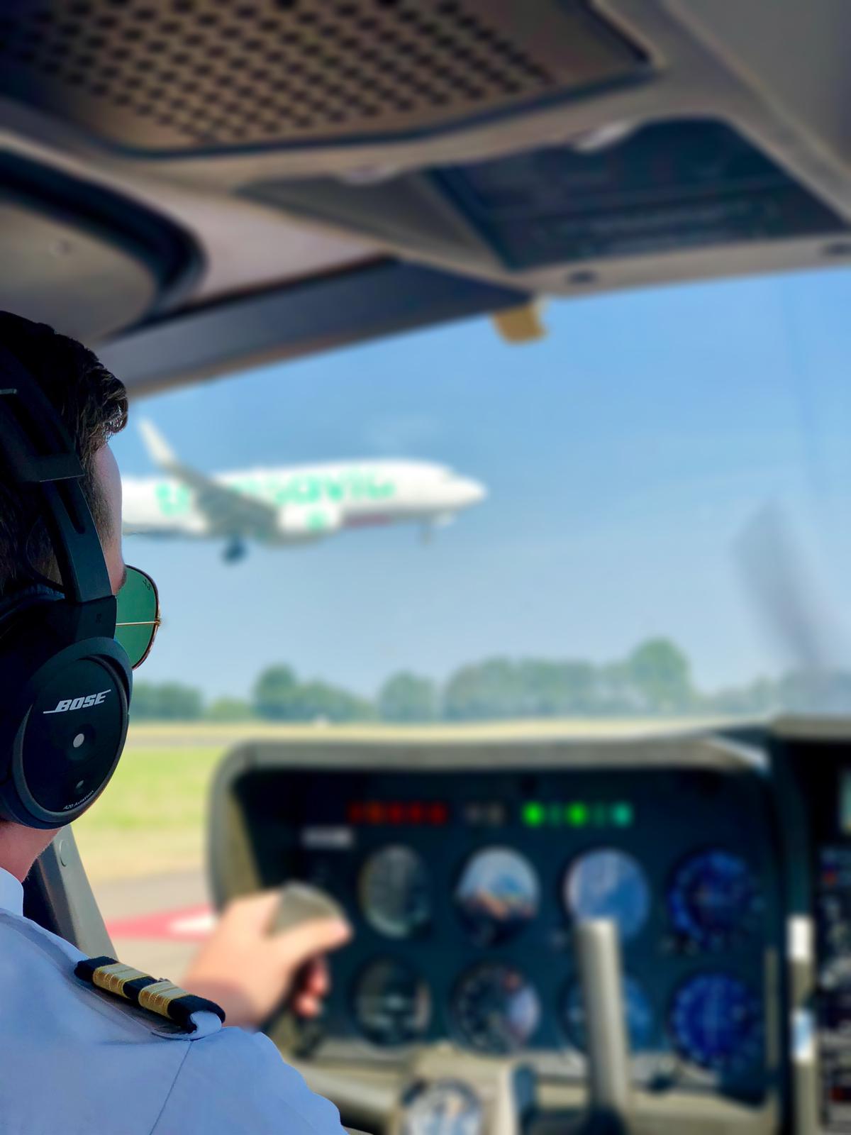 Practical training | AIS Flight Academy